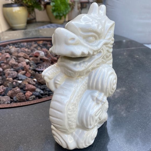 Other | Benihana Of Tokyo Year Of The Dragon Tiki Mug Japan Fire ...